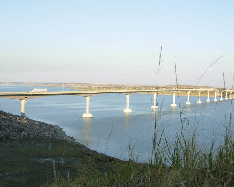 FOUR BEARS BRIDGE - Epoxy Interest Group