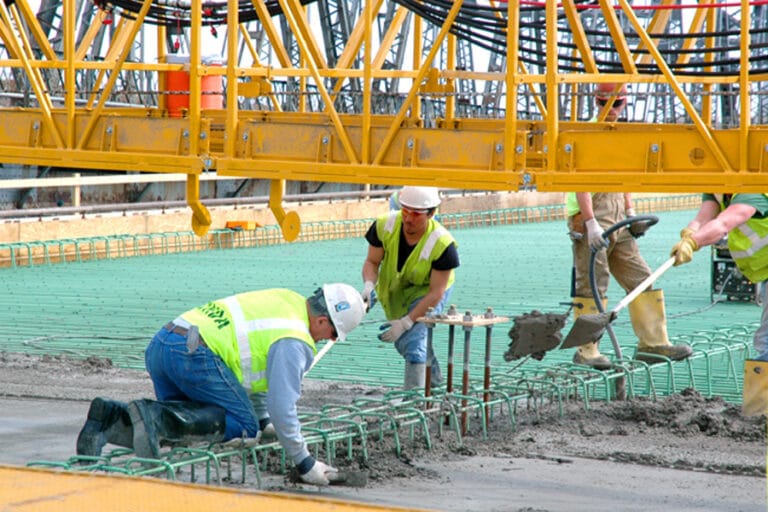 LIBERTY MEMORIAL BRIDGE - Epoxy Interest Group