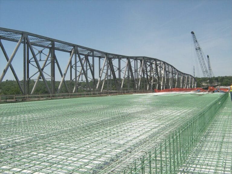 OMAHA VETERANS MEMORIAL BRIDGE - Epoxy Interest Group
